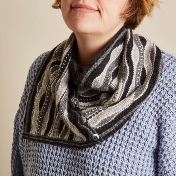 Fraggle Rock Cowl Knitting Kit (B&W) – Debbie Abrahams Ltd